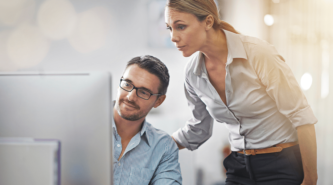 How Mentoring in the Workplace Encourages Employee Growth